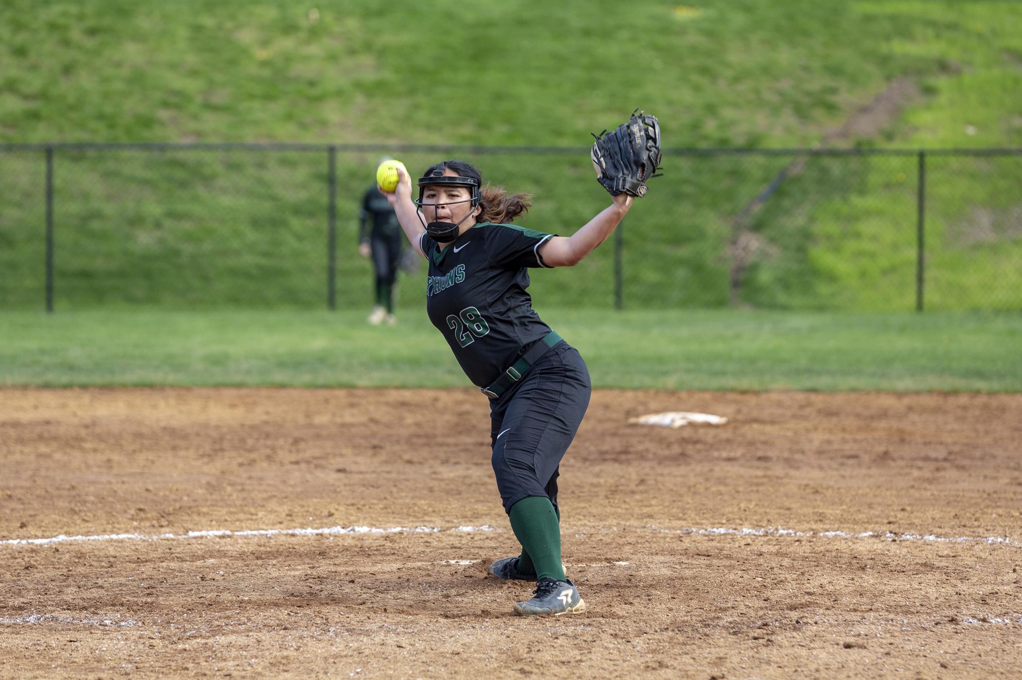 Bailey Nguyen - Softball - Sarah Lawrence College Athletics