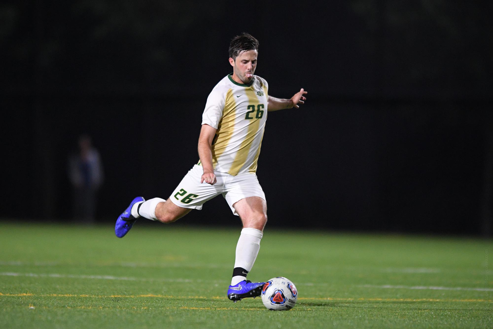 Dominic Edwards - Men's Soccer - Sarah Lawrence College Athletics
