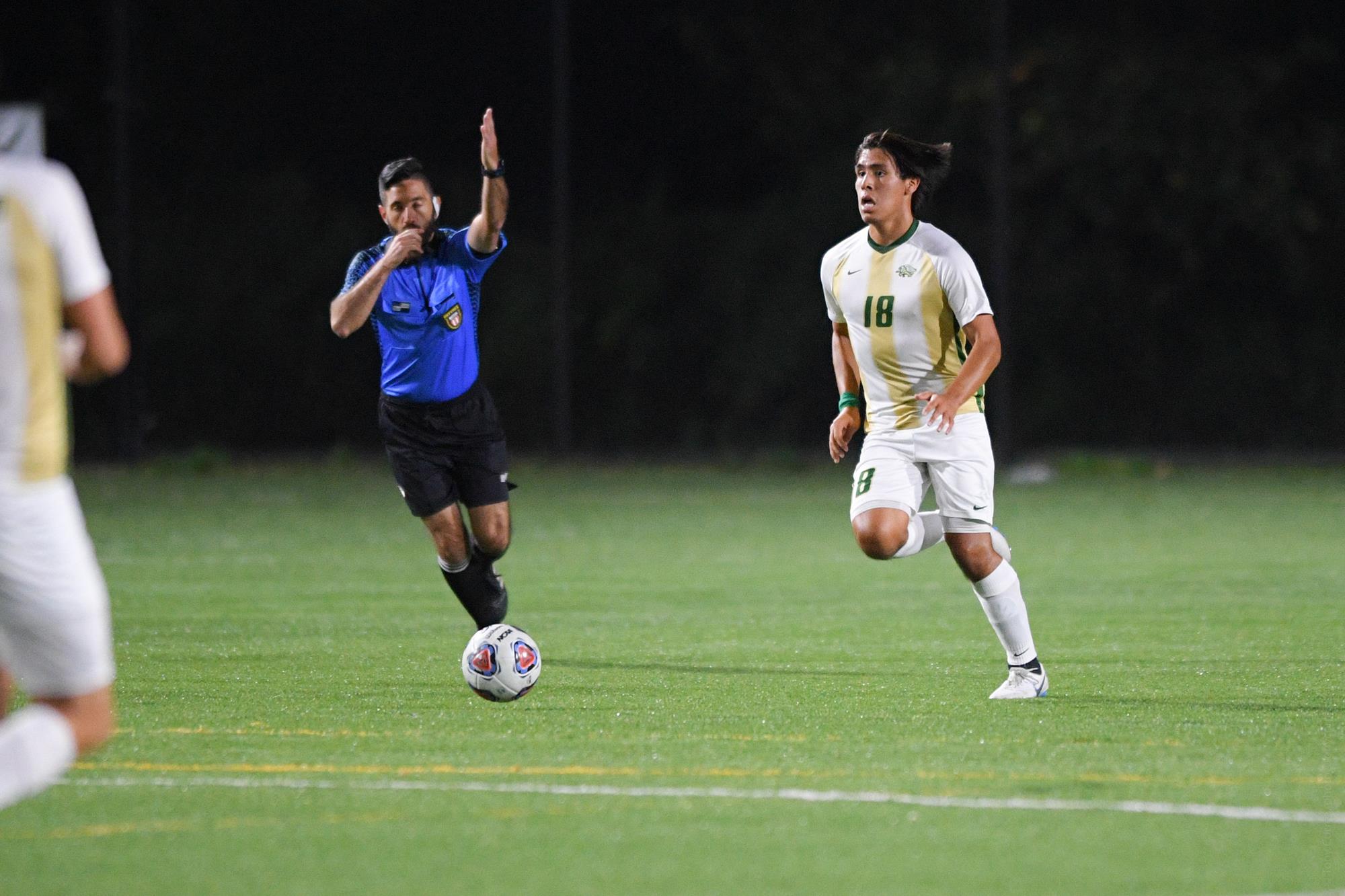 Carlos Rivadeneyra - Men's Soccer - Sarah Lawrence College Athletics