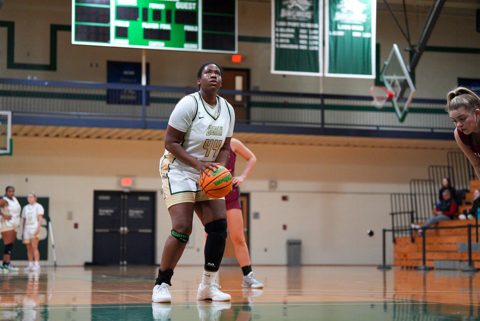 Haymore Earns Double-Double against MSMC Knights - Sarah Lawrence College Athletics