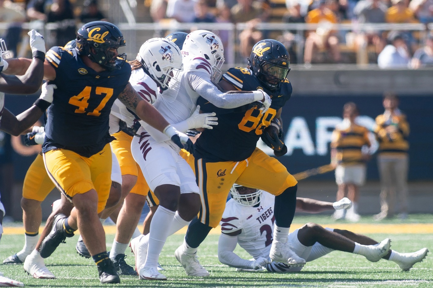 Football Kicks Off 2025 Season Saturday In Labor Day Classic - Texas ...