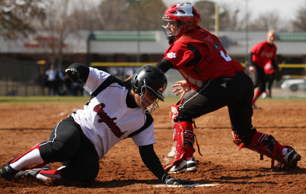 Alexa Alfaro - Softball - UIndy Athletics
