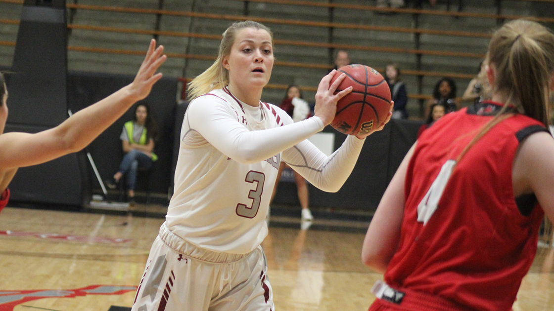 Emma Benoit - Women's Basketball - UIndy Athletics