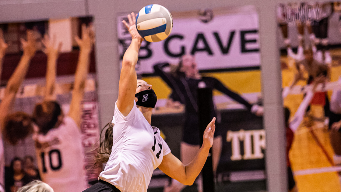 Taylor Jacquay - Women's Volleyball - UIndy Athletics
