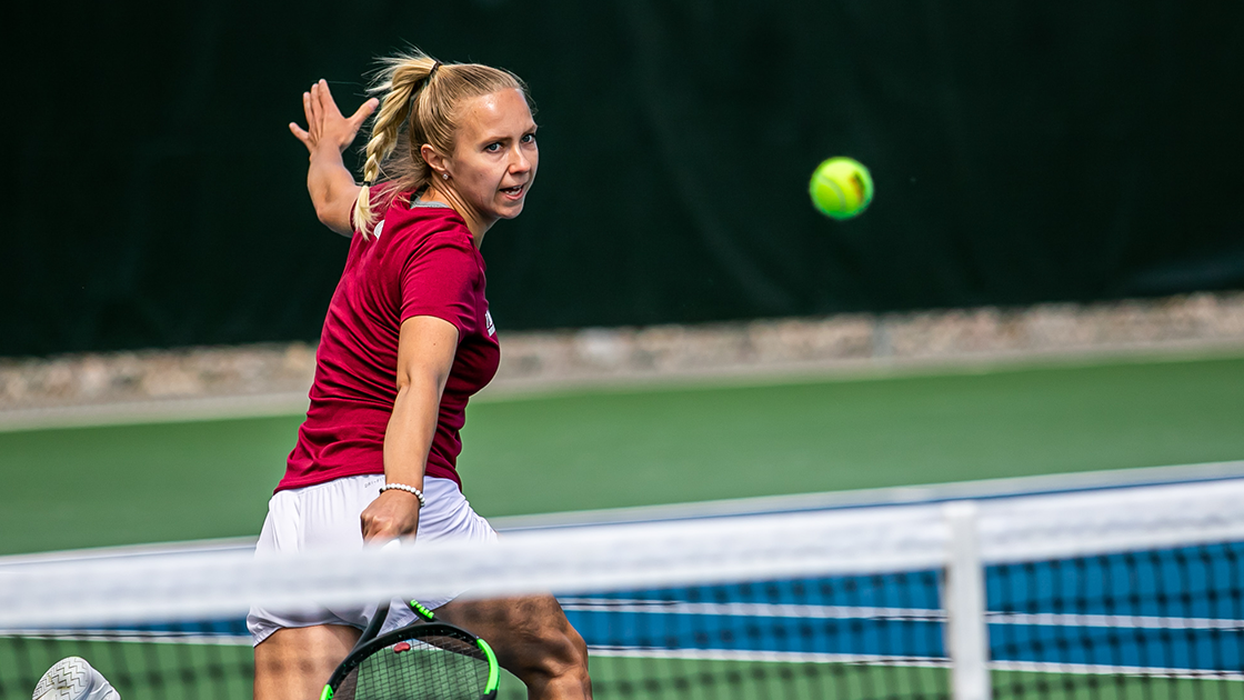 Kristina Lagoda - Women's Tennis - UIndy Athletics