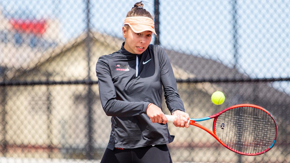 Greyhounds Continue Win Streak With Lindenwood Win - UIndy Athletics