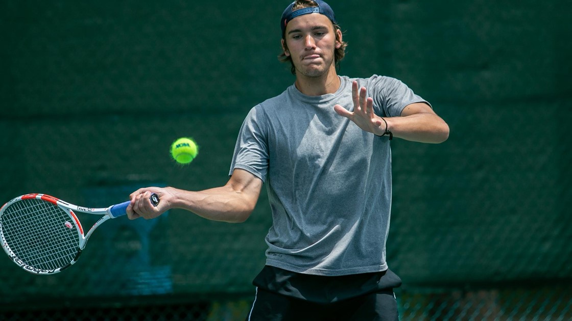 Edgar Destouet - Men's Tennis - UIndy Athletics