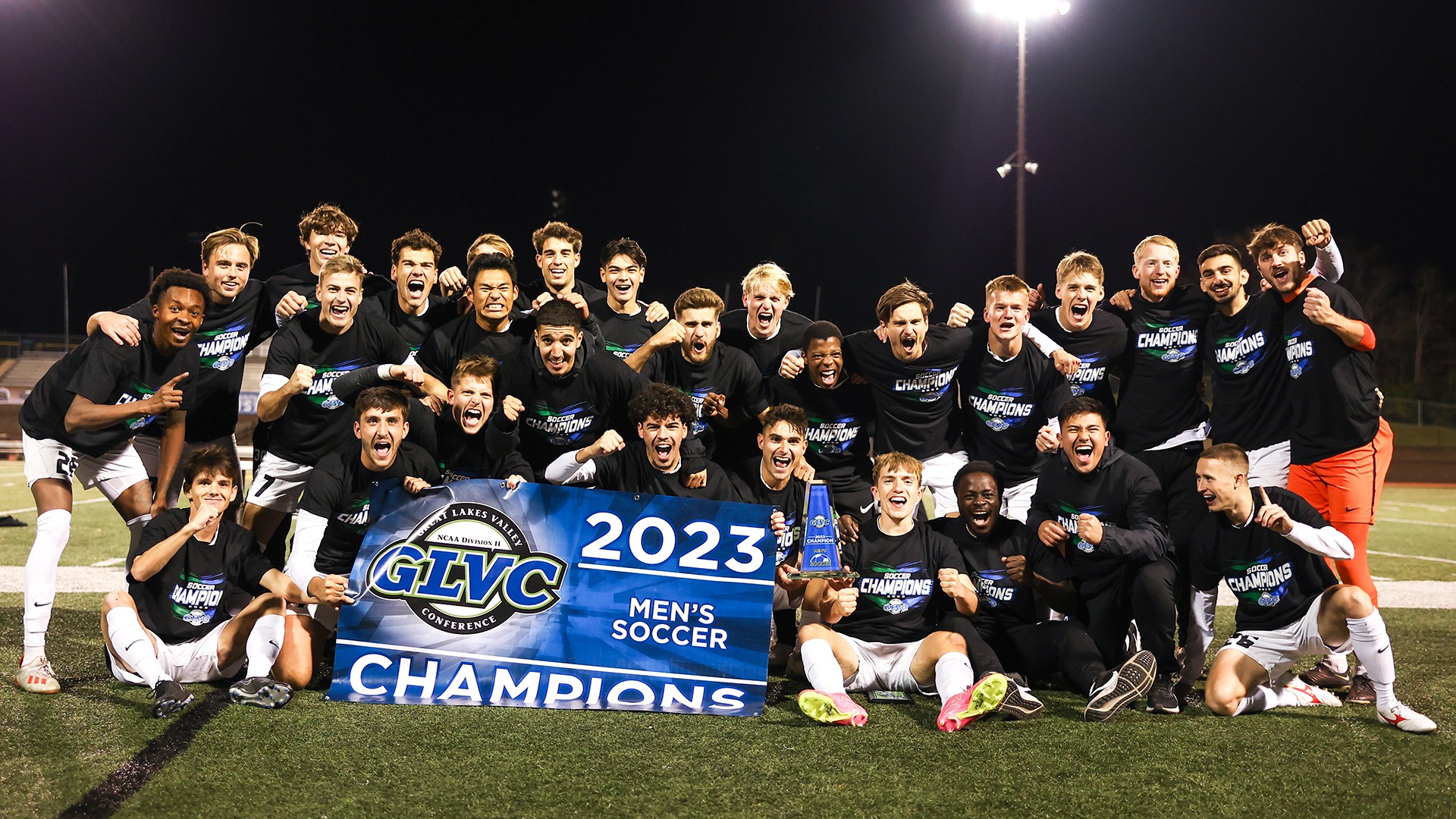 Men’s Soccer Captures 4th GLVC Title, Takes Down UIS in PKs - UIndy ...