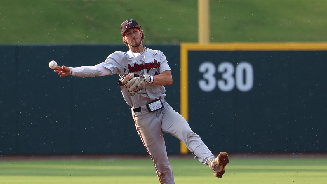 Marauders Edge Hounds in World Series Opener - UIndy Athletics
