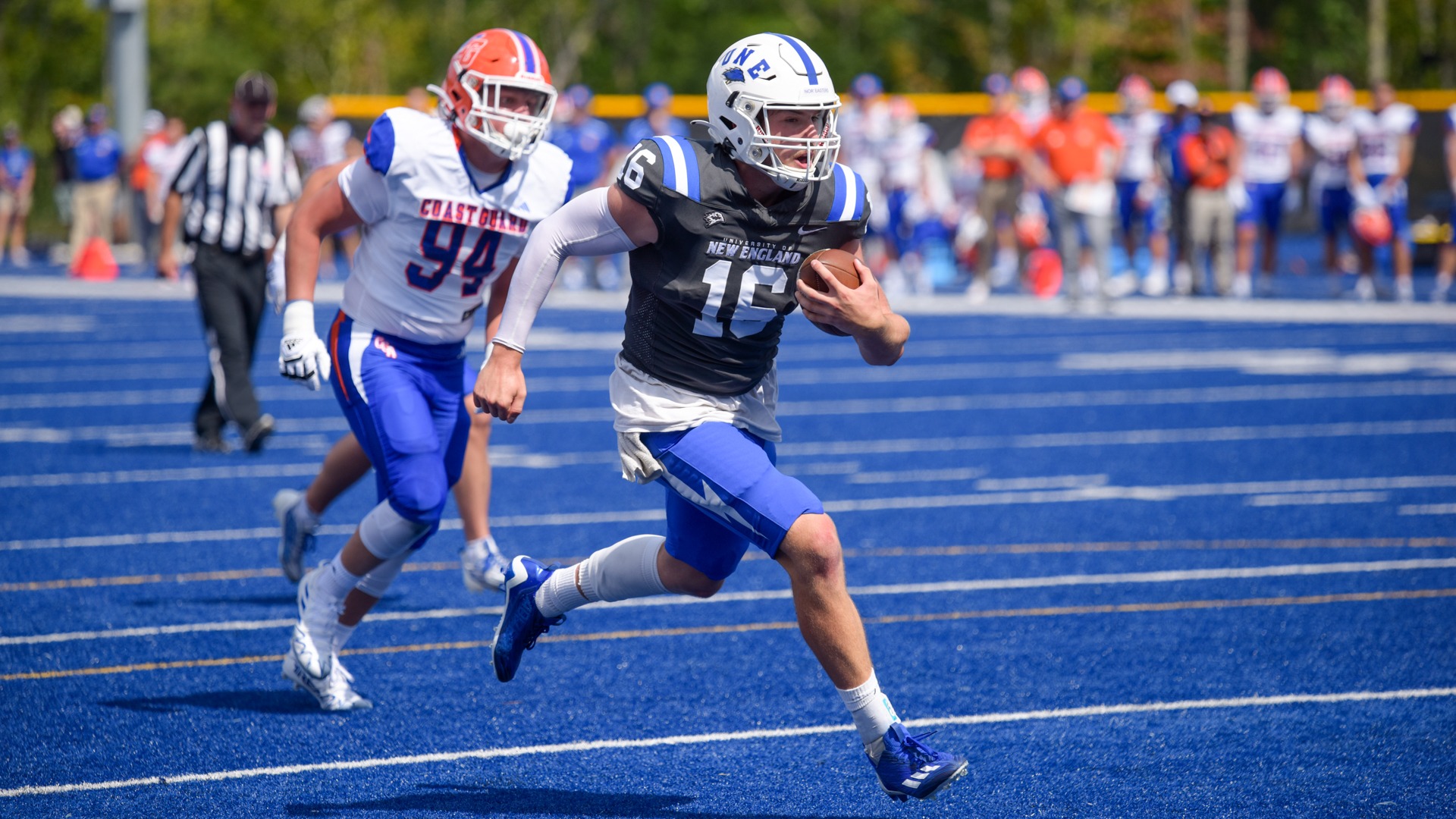 Nor’easters score final 16 to top Coast Guard, 44-28 - University of ...