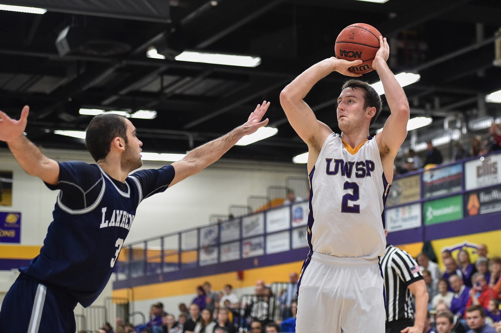 Sean McGann - Men's Basketball - University of Wisconsin - Stevens ...