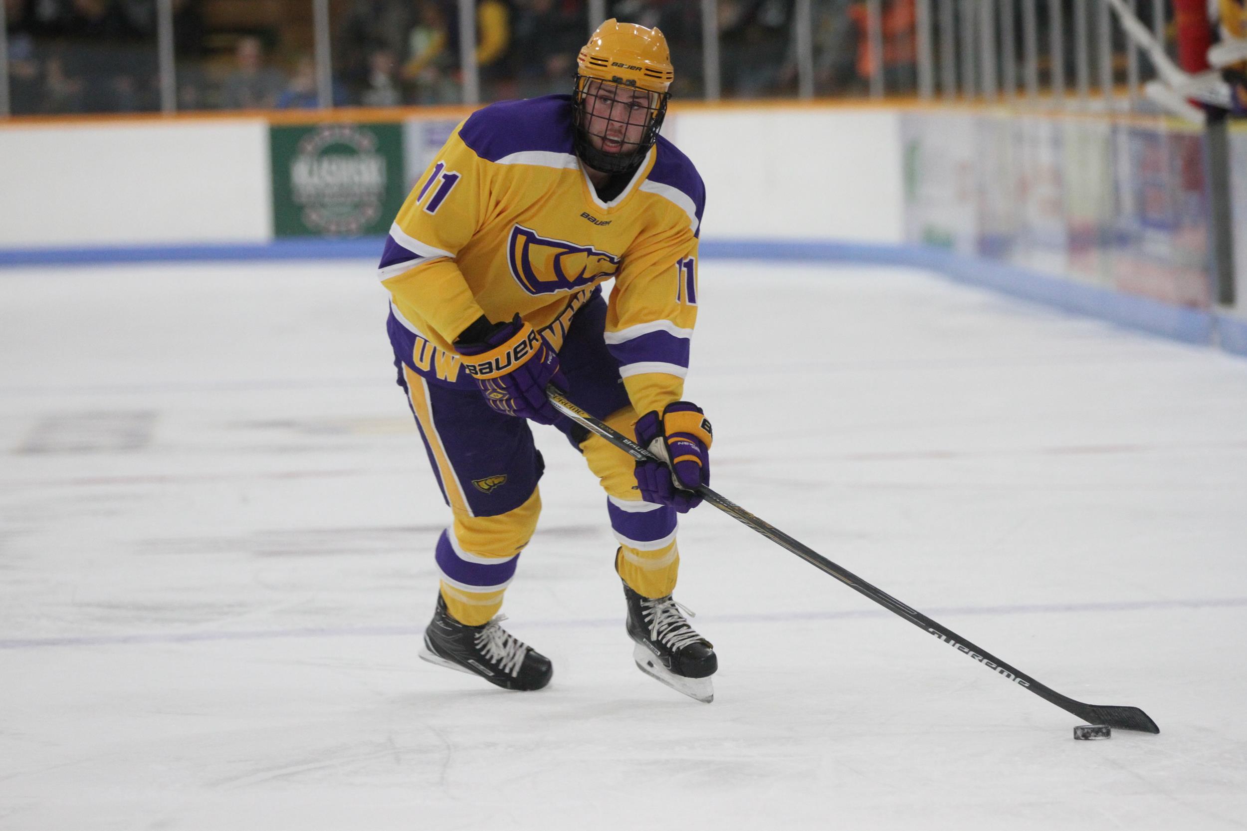 Ethan Strong - Men's Hockey - University of Wisconsin - Stevens Point ...