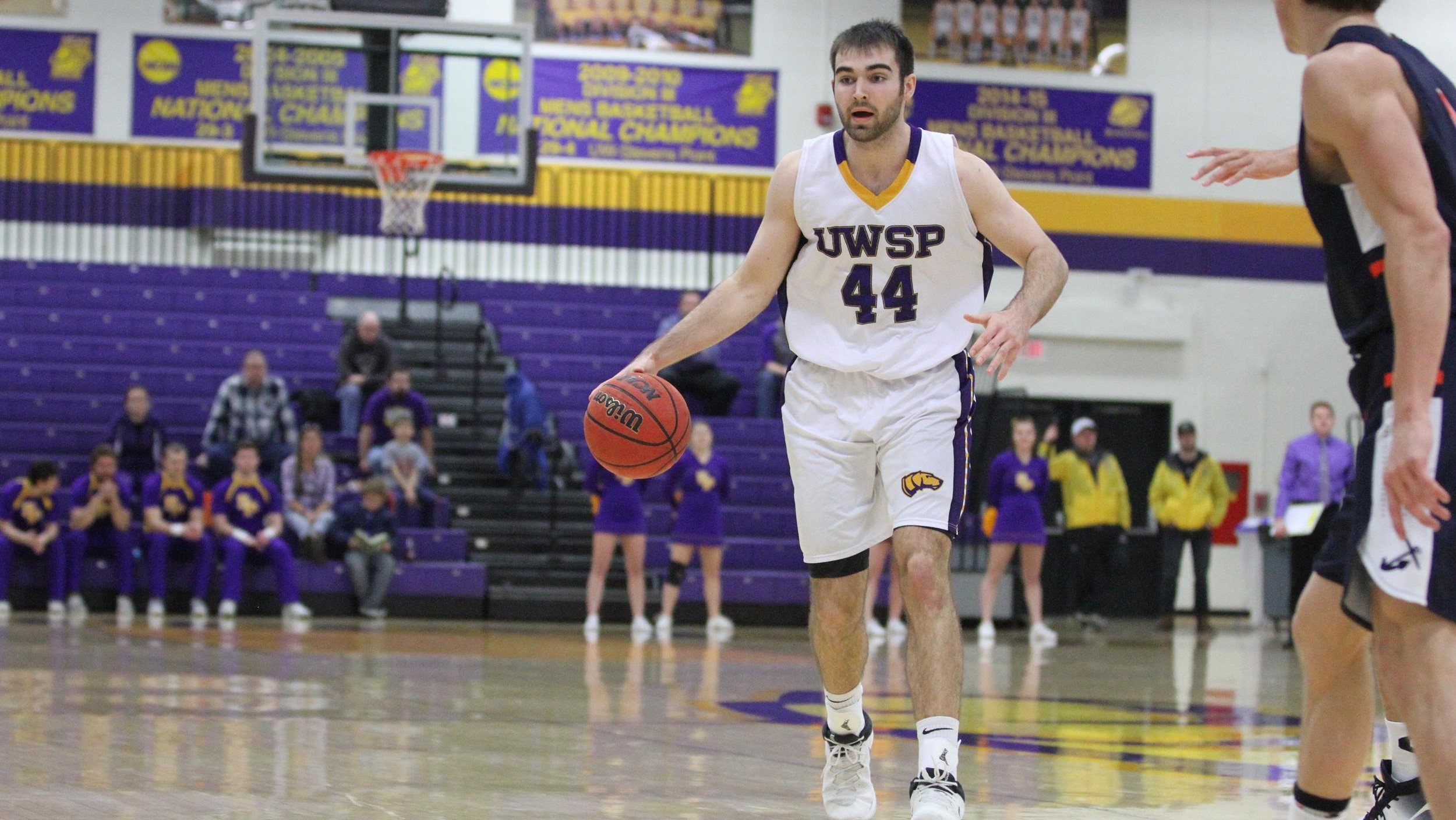 Brett Tauber - Men's Basketball - University of Wisconsin - Stevens ...