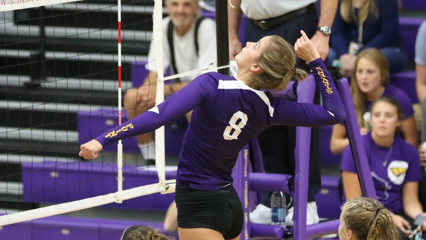 Volleyball Battles to a Split on Final Day at Dig Panici Classic - University of Wisconsin ...
