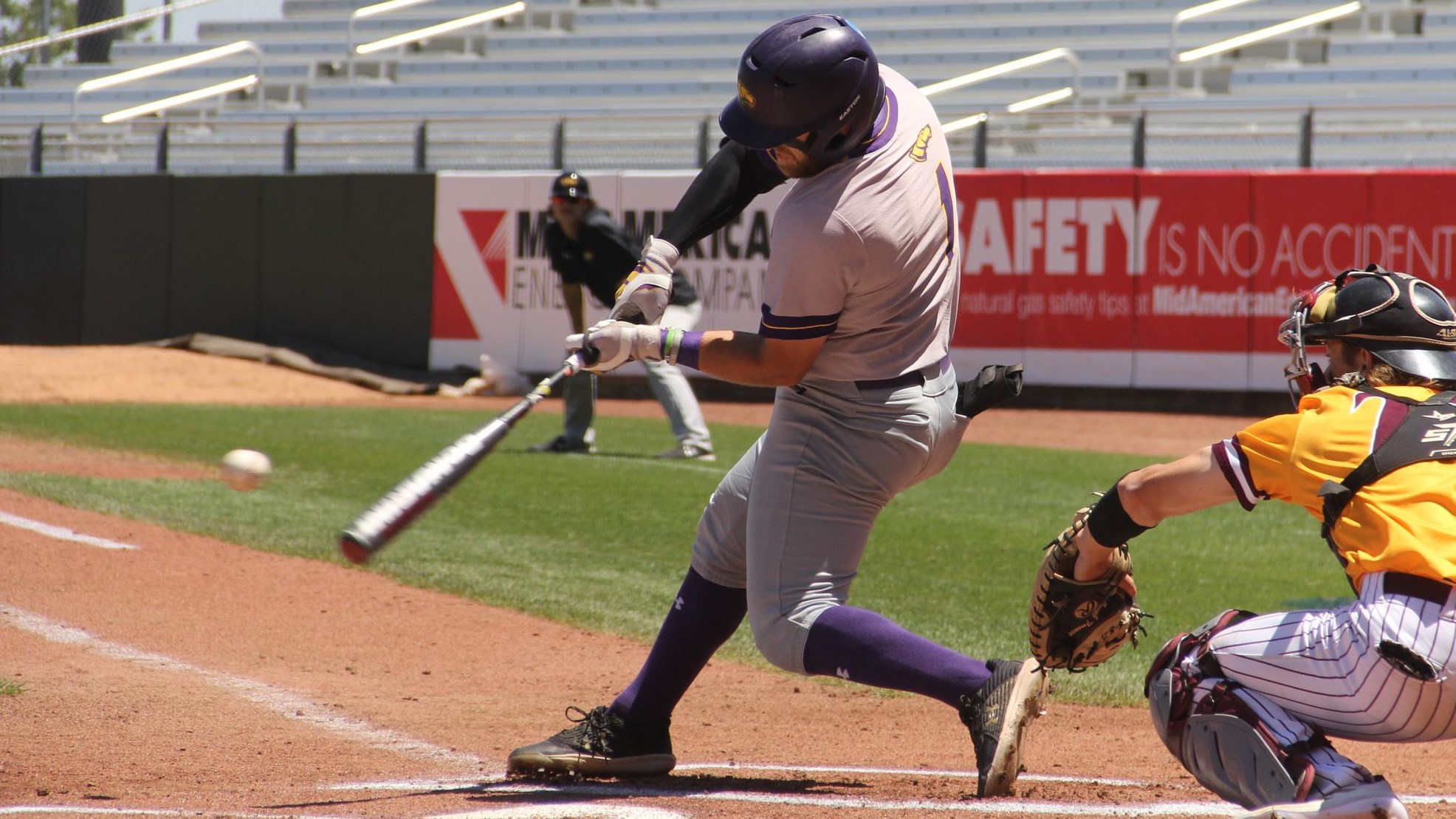 Simmons’ Record-Setting Triple Highlights UWSP’s World Series Opener ...