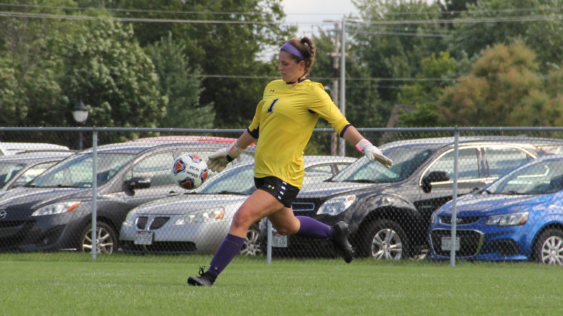 Miranda Nieman - Women's Soccer - University of Wisconsin - Stevens ...