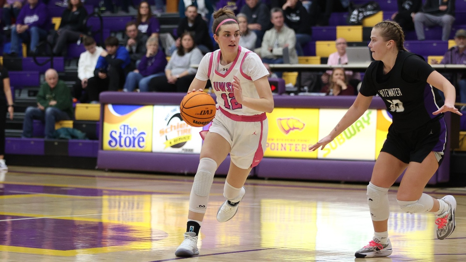 Pointers Fall at Home to Ranked Warhawks - University of Wisconsin ...