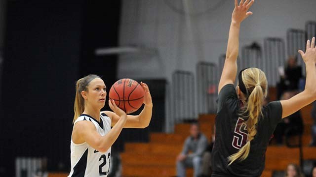 Sarah Schoch - 2015-16 - Women's Basketball - University of Wisconsin ...