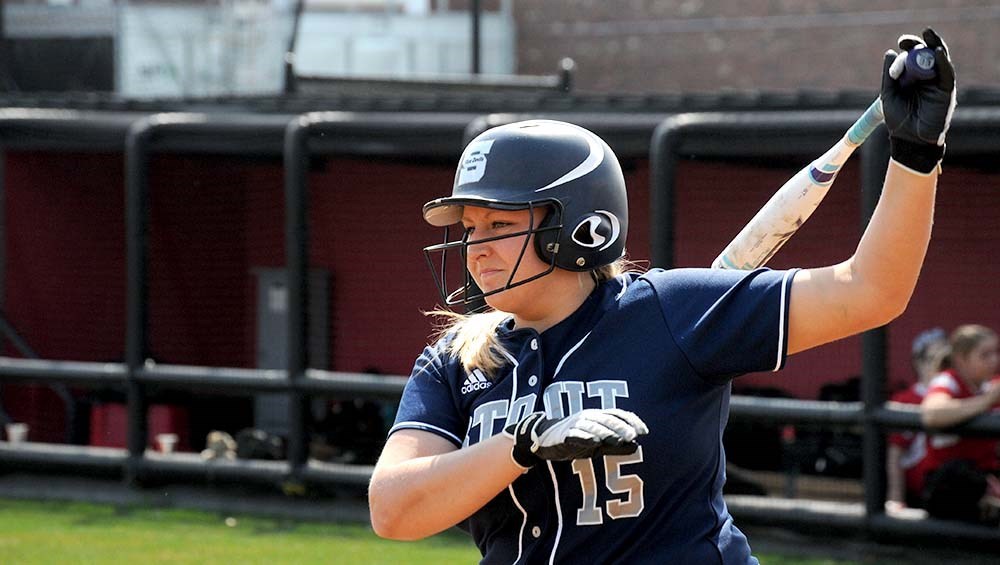 Heather Bol - 2017 - Softball - University of Wisconsin-Stout Athletics