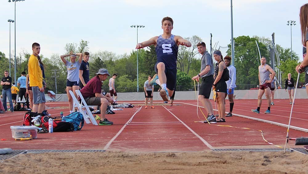 Spencer Wilhelm - 2018 - Men's Track and Field - University of ...