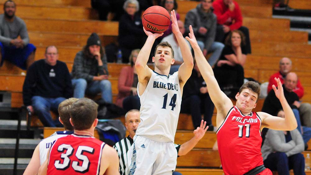 Isaac Elliott - 2017-18 - Men's Basketball - University of Wisconsin ...