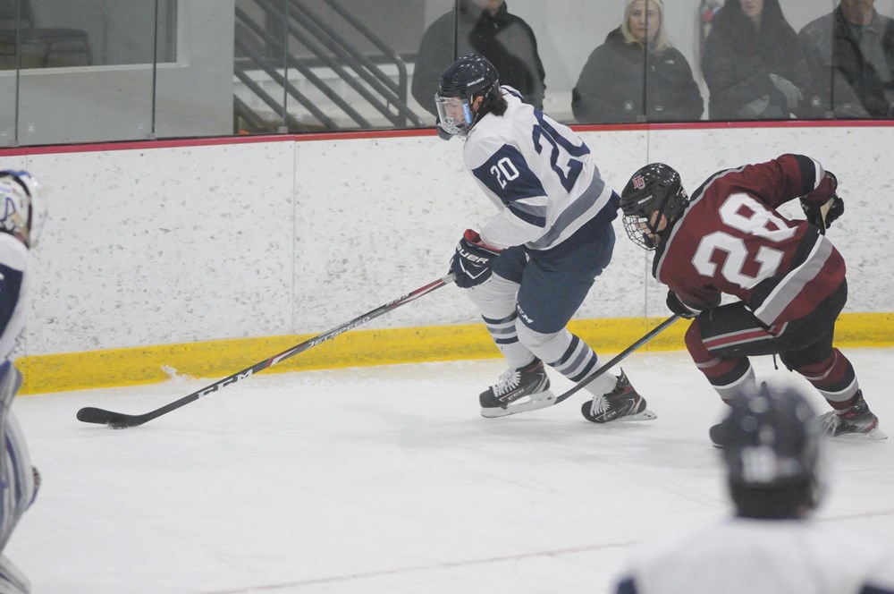 Alex Bowe - 2020-21 - Men's Ice Hockey - University of Wisconsin-Stout ...