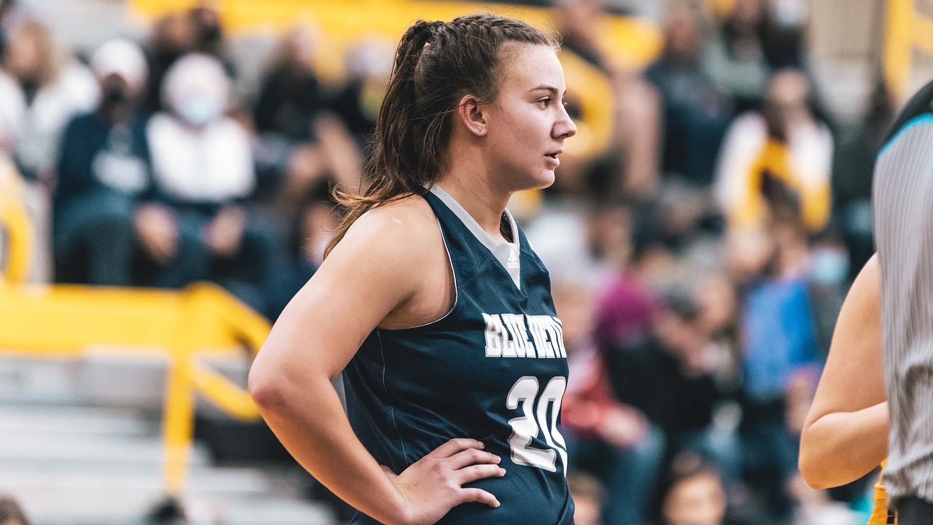 Lizzy Olsem - 2021-22 - Women's Basketball - University of Wisconsin ...