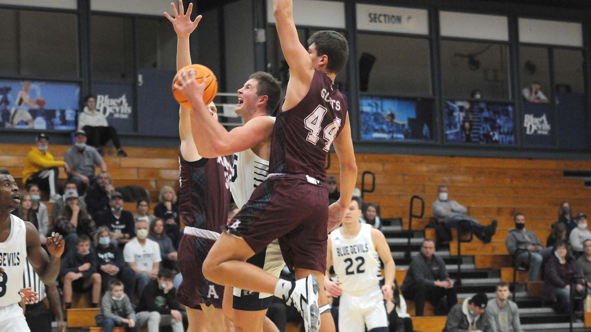 Jon Ciriacks - 2021-22 - Men's Basketball - University of Wisconsin ...