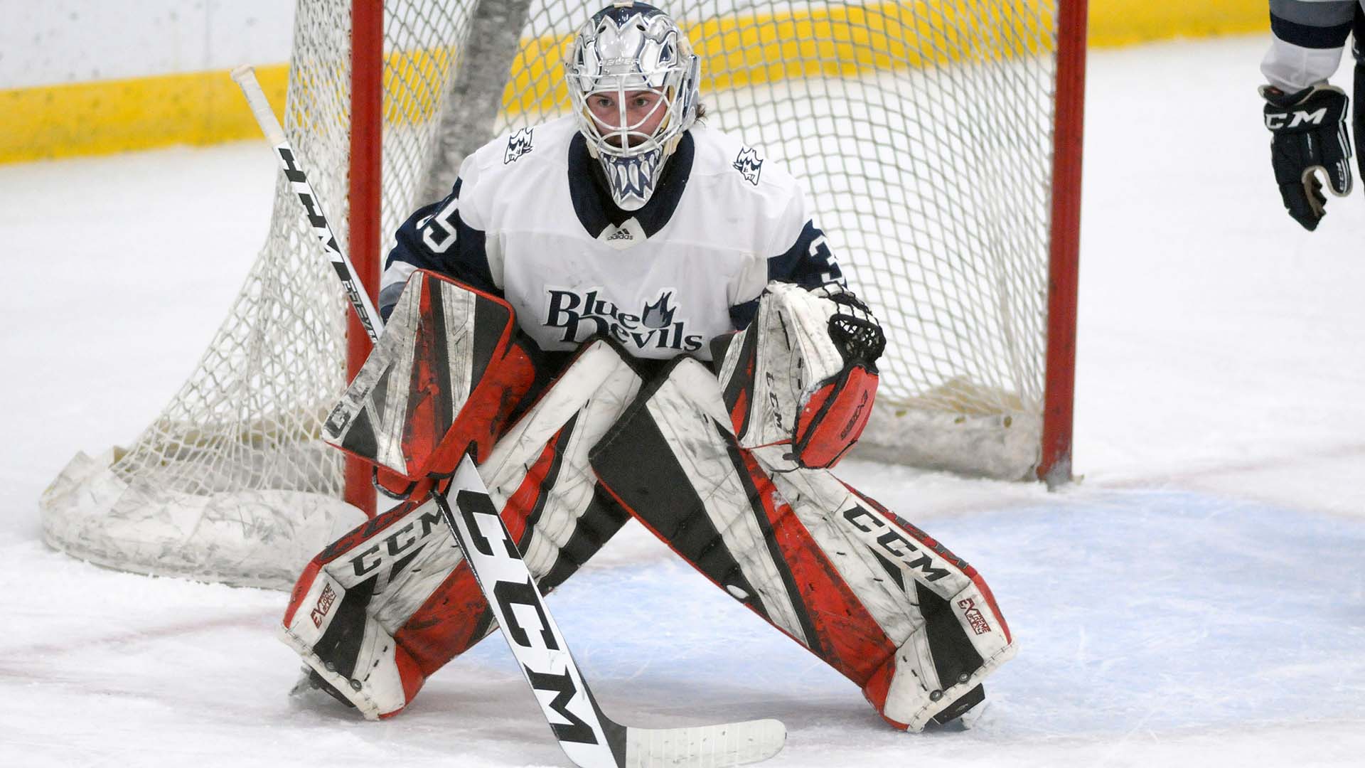 Zack Cloutier - 2021-22 - Men's Ice Hockey - University of Wisconsin ...