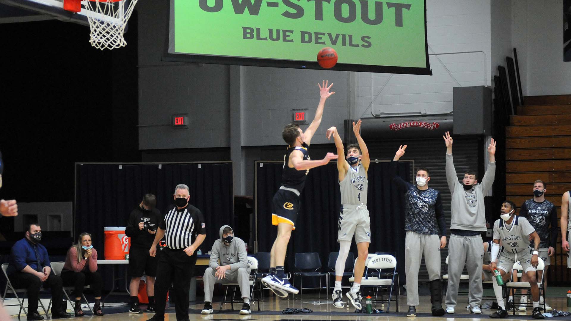 Luke Geiger - 2021-22 - Men's Basketball - University of Wisconsin ...