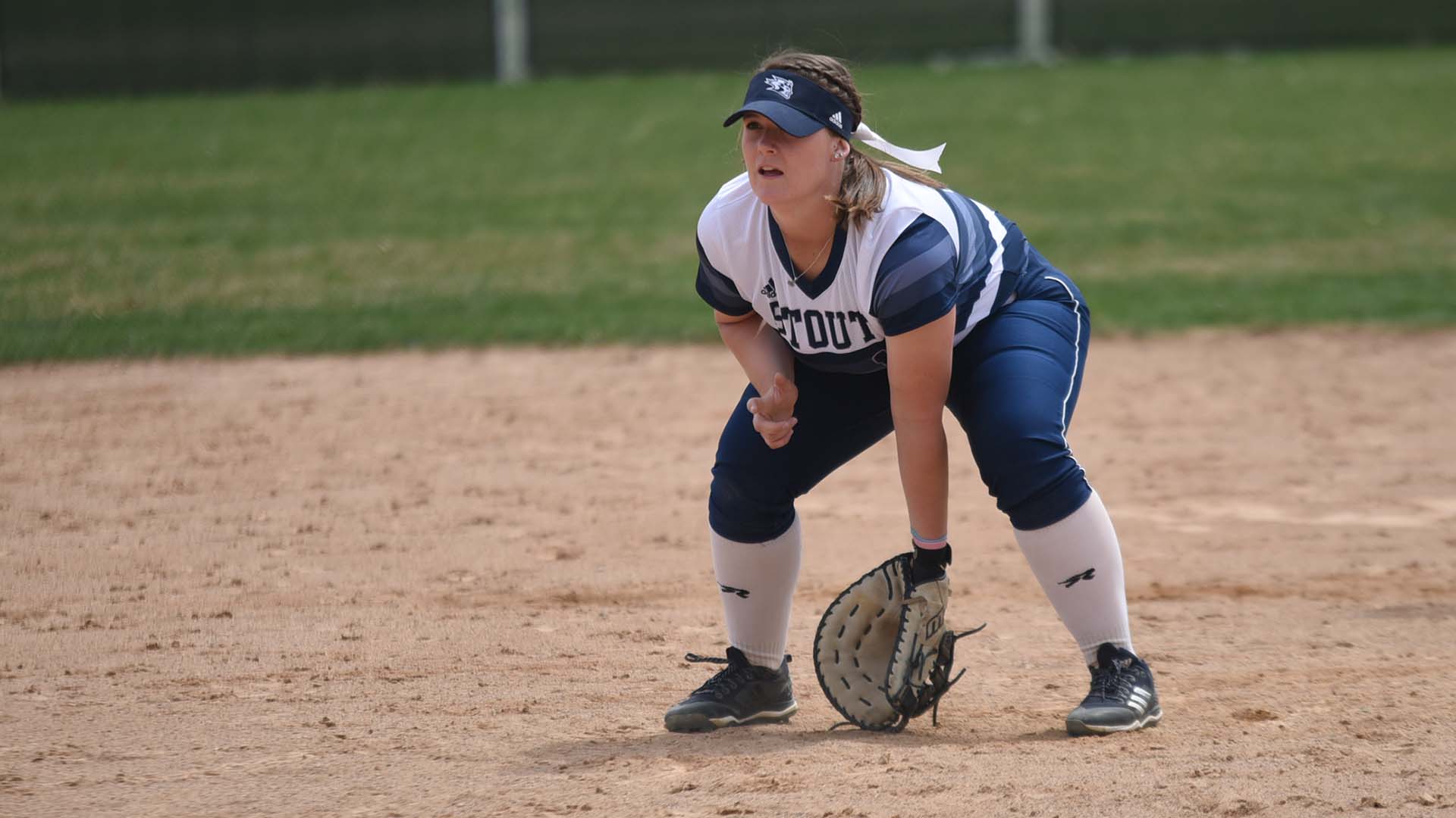 Blue Devil softball drops both games to Bethel - University of ...