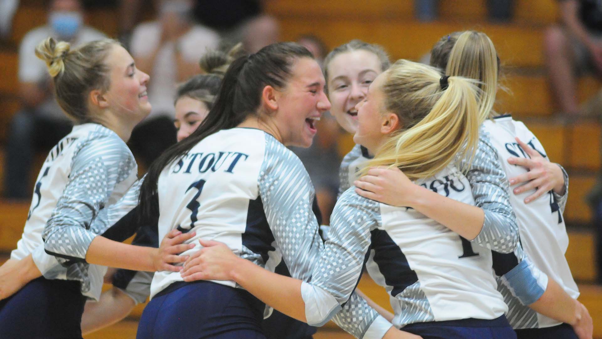 Lexie Nelson - 2021 - Women's Volleyball - University of Wisconsin ...