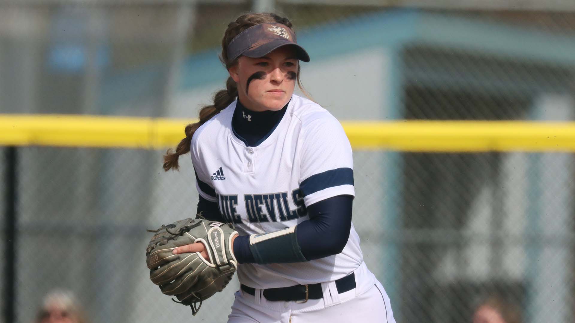 Shannon Jones - 2022 - Softball - University of Wisconsin-Stout Athletics