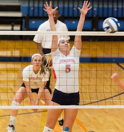 Sydney Vischer - Volleyball - Wheaton College Athletics
