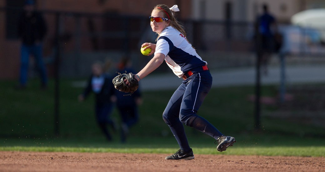 Megan Neuhaus - Softball - Wheaton College Athletics