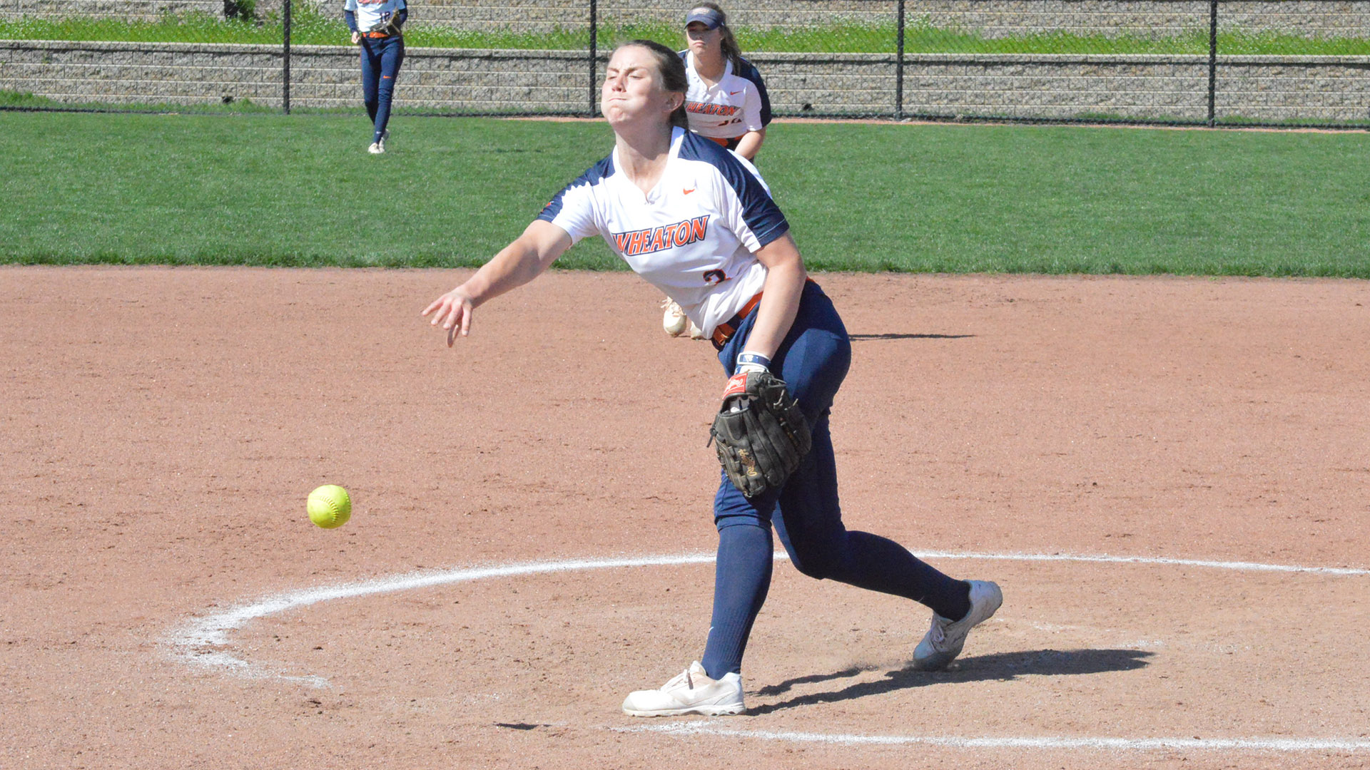 Kelly Thornton - Softball - Wheaton College Athletics