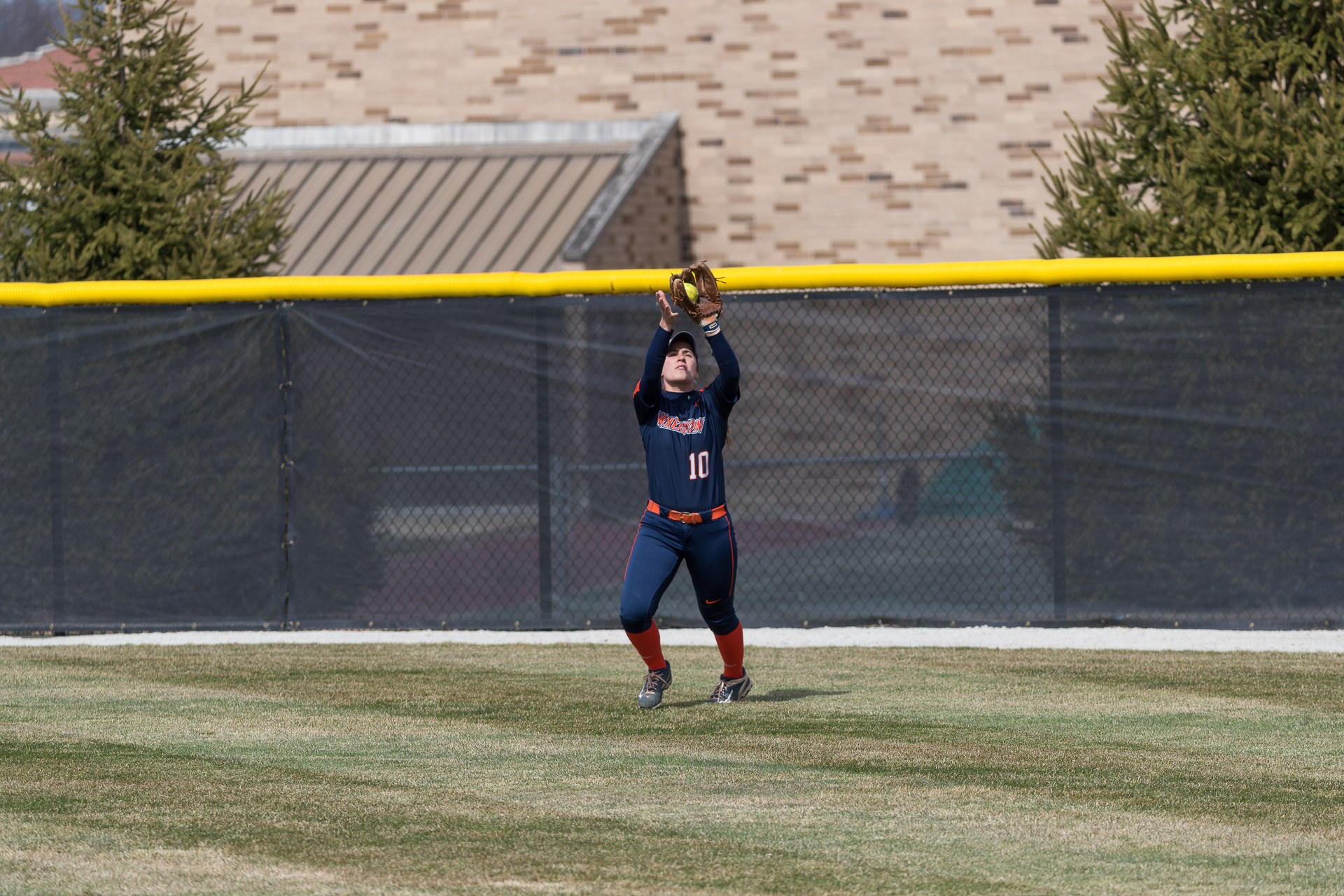 Ali Kent - Softball - Wheaton College Athletics