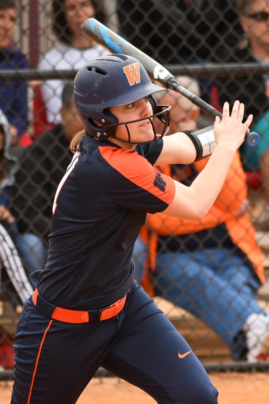 Sydney Heinrich - Softball - Wheaton College Athletics