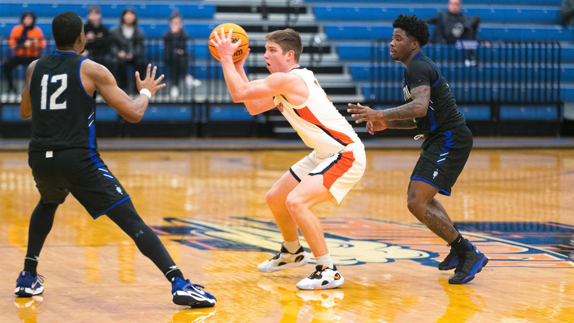 Andrew Williams - Men's Basketball - Wheaton College Athletics