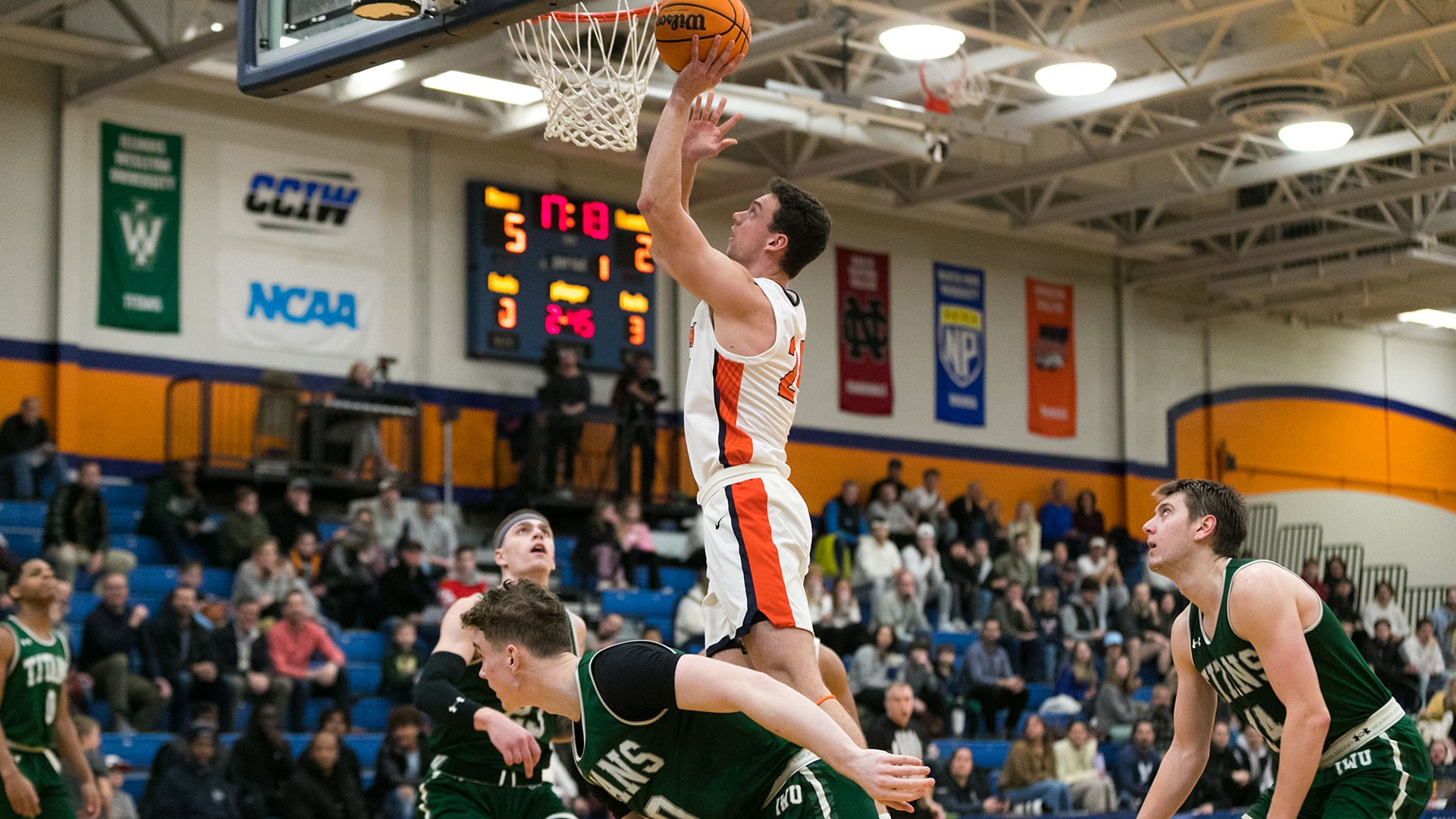 Eighth-ranked Thunder pull out an exciting 72-71 victory against ...