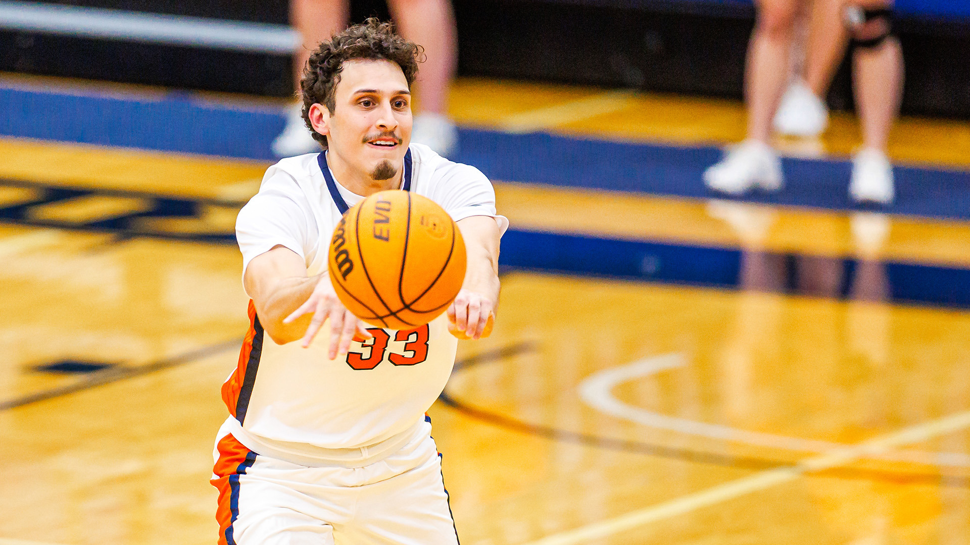 Daniel Garza - Men's Basketball - Wheaton College Athletics