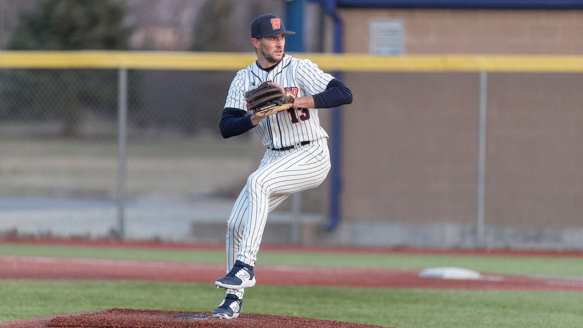 Baseball splits a non-conference doubleheader against UChicago ...