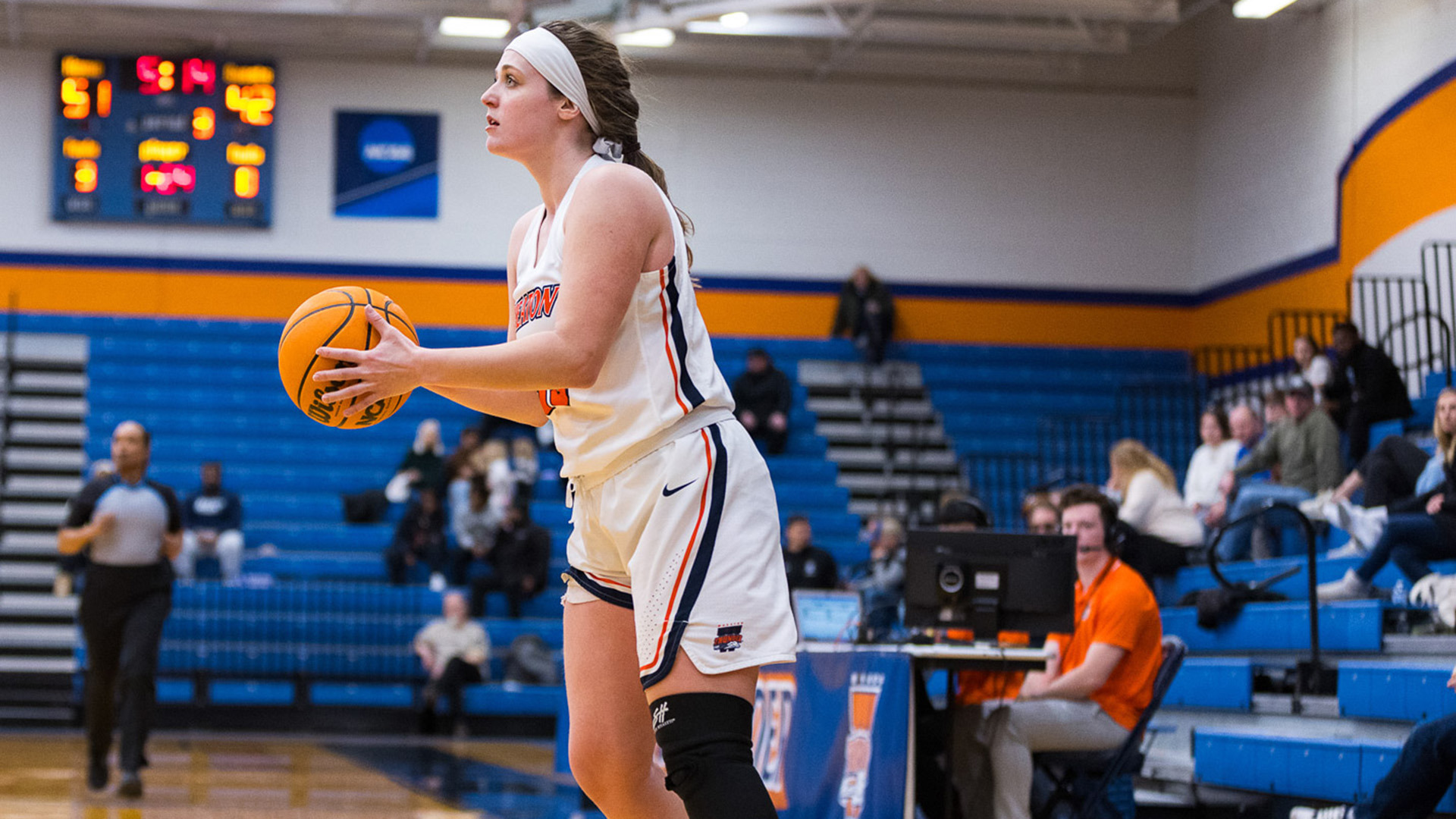 Annie Tate - Women's Basketball - Wheaton College Athletics