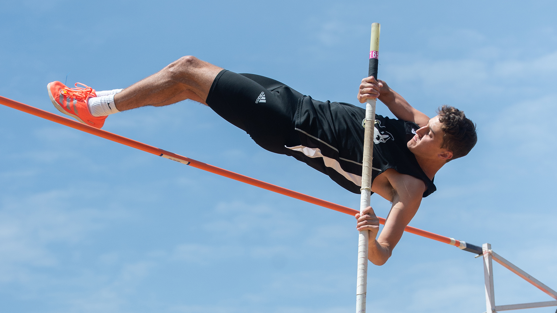 Tanner Henry - Men's Track & Field - Wofford College Athletics