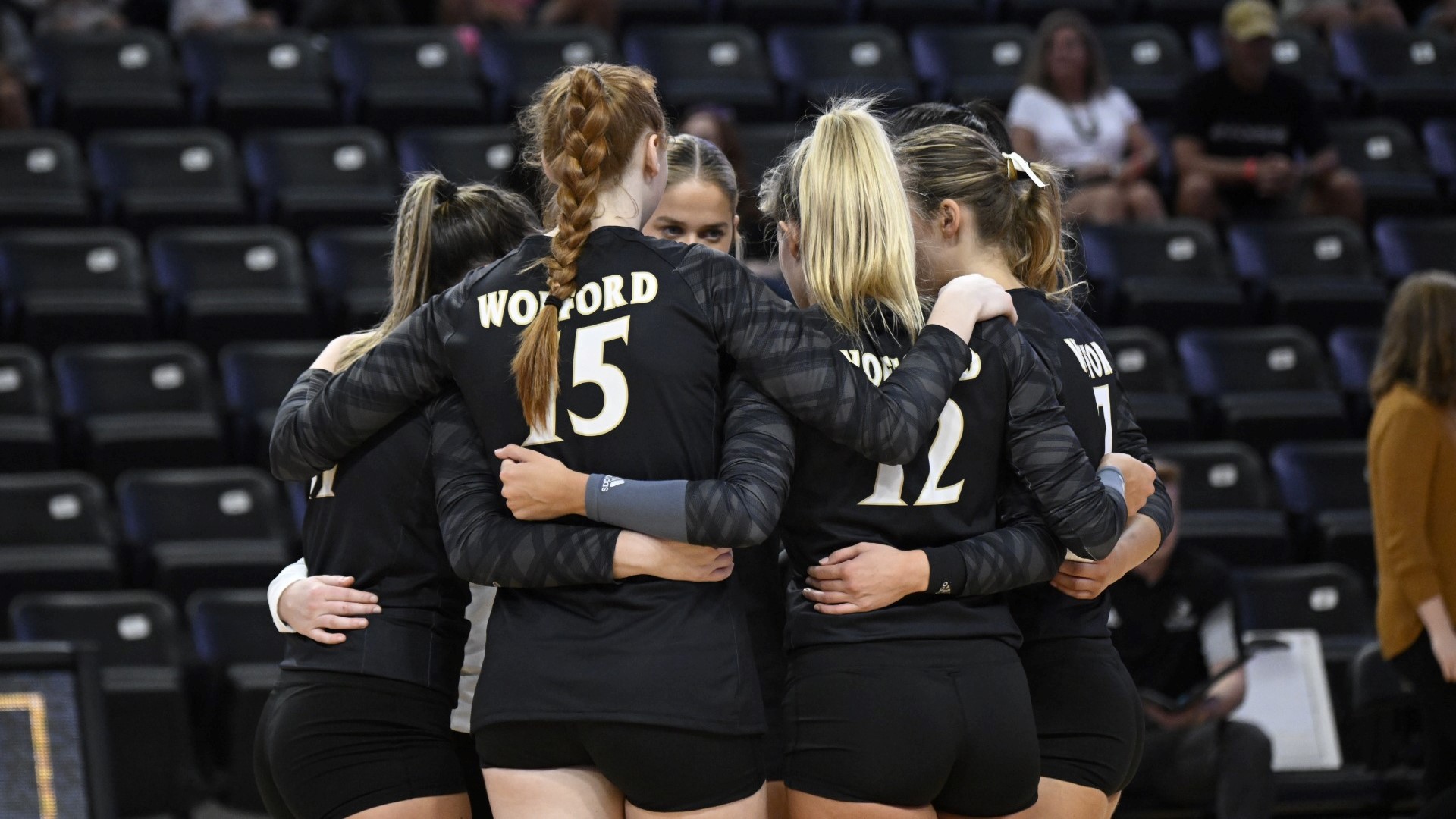Volleyball Falls in Straight Sets at Chattanooga - Wofford College ...