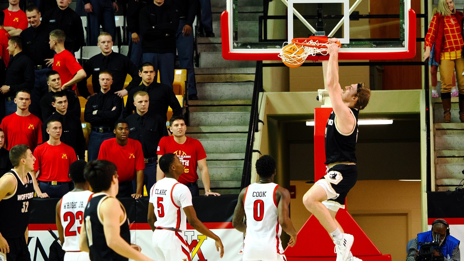 Men’s Basketball Stifles VMI in Second Half Win - Wofford College Athletics