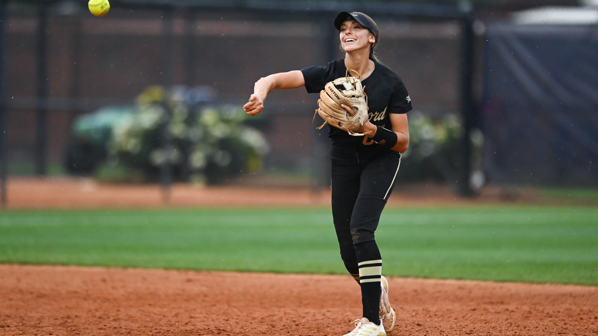 Softball Adds Two For Incoming Class - Wofford College Athletics