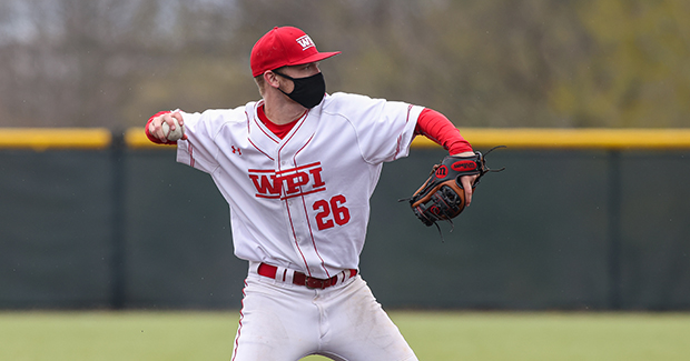 No. 19 Wheaton Deals Baseball a Pair of Close Defeats on Sunday ...
