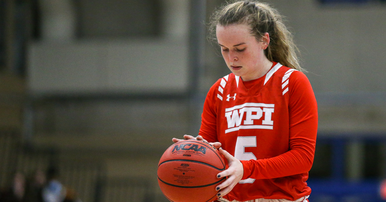 Women's Basketball Uses Late Trifectas to Sink MIT in Matchup of ...
