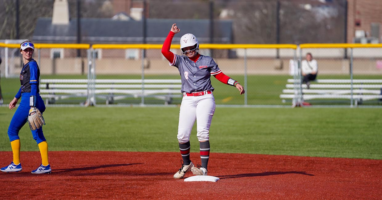 Lum, Nagy and Ambrosino Dazzle as Softball Sweeps Lancers in Wednesday ...